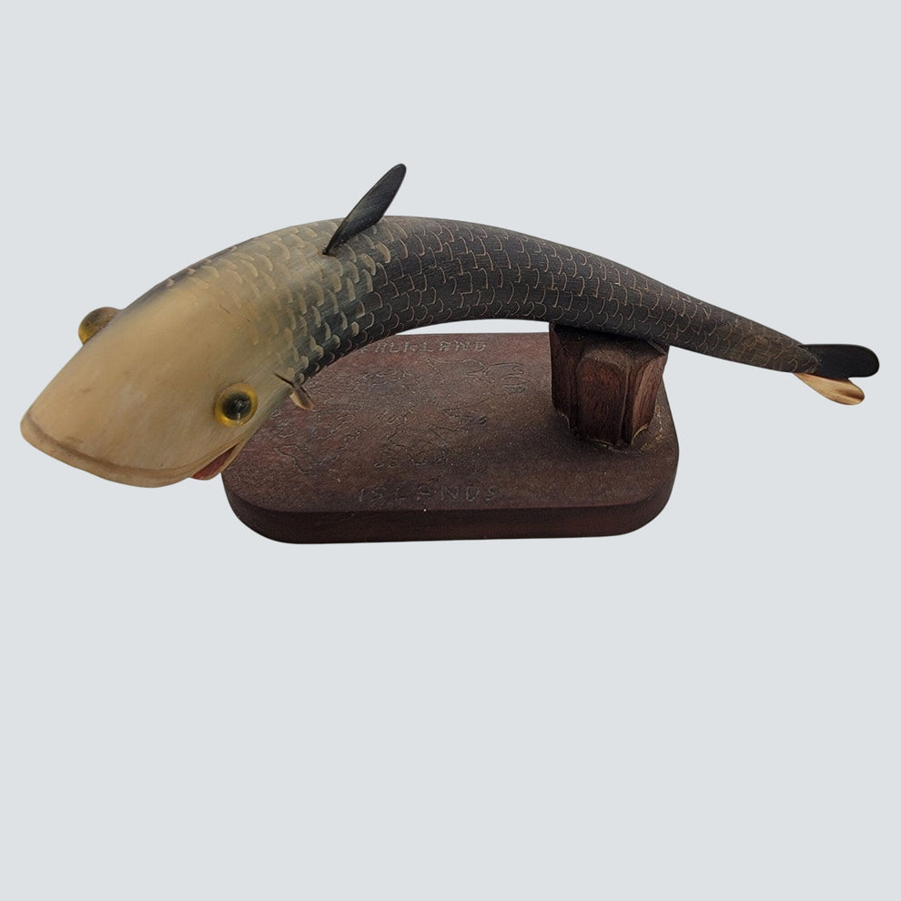 Hand Carved Horn Fish Sculpture By George Porter 1992 – Niche Lady Shop